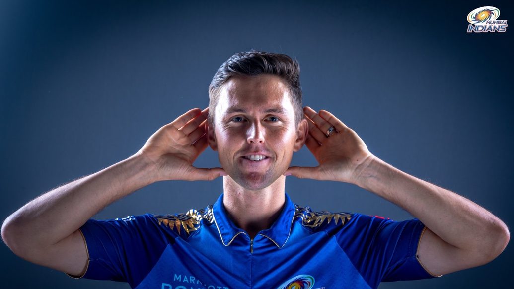 Boulty #AalaRe! Our Champ, our ledge, IS BACK - Mumbai Indians