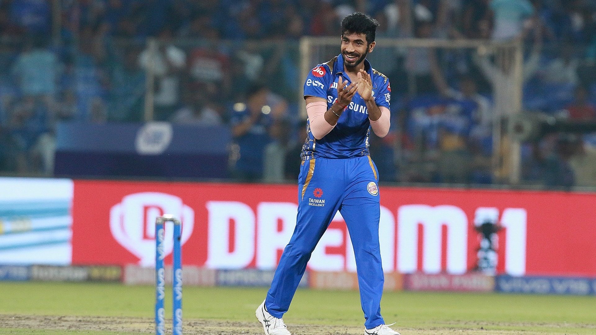 Sachin Tendulkar Bowling