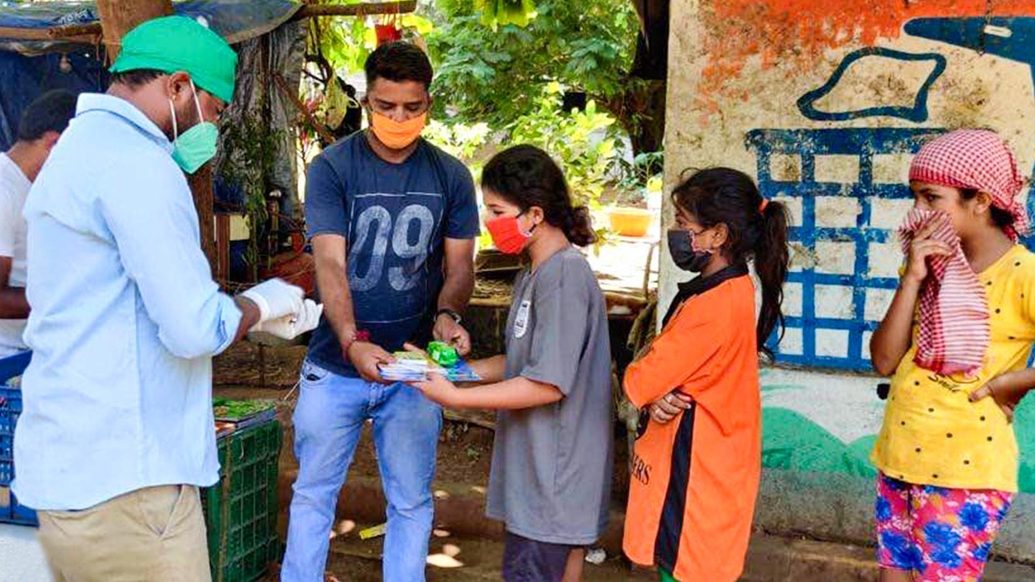 Sion group distributes stationery and books to less privileged kids ...